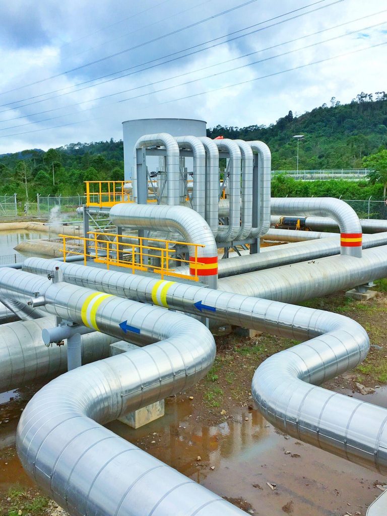 World Bank - Campaign video - Geothermal energy I PaperplaneCo