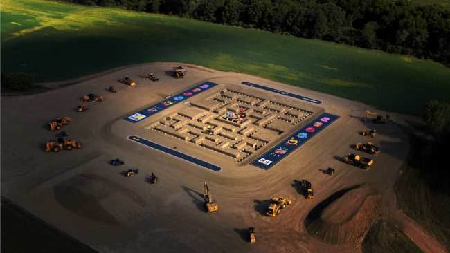 Caterpillar brings PAC-MAN to life - PaperplaneCo